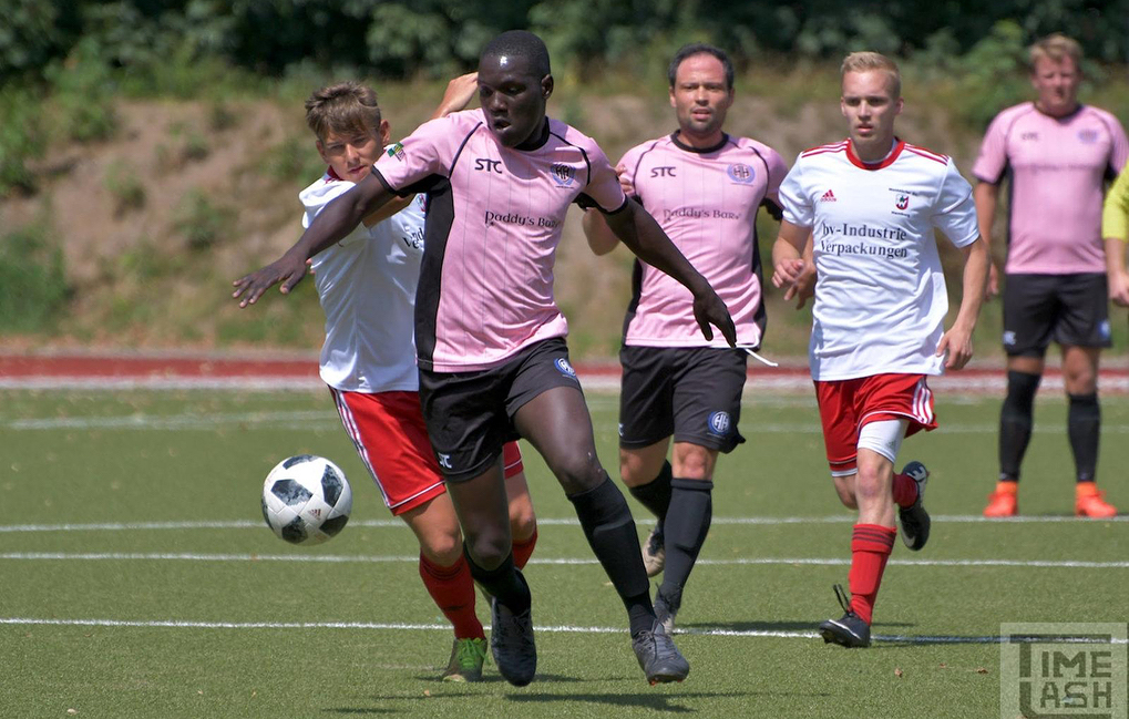 Custom Football Kit Designer | STC Teamwear